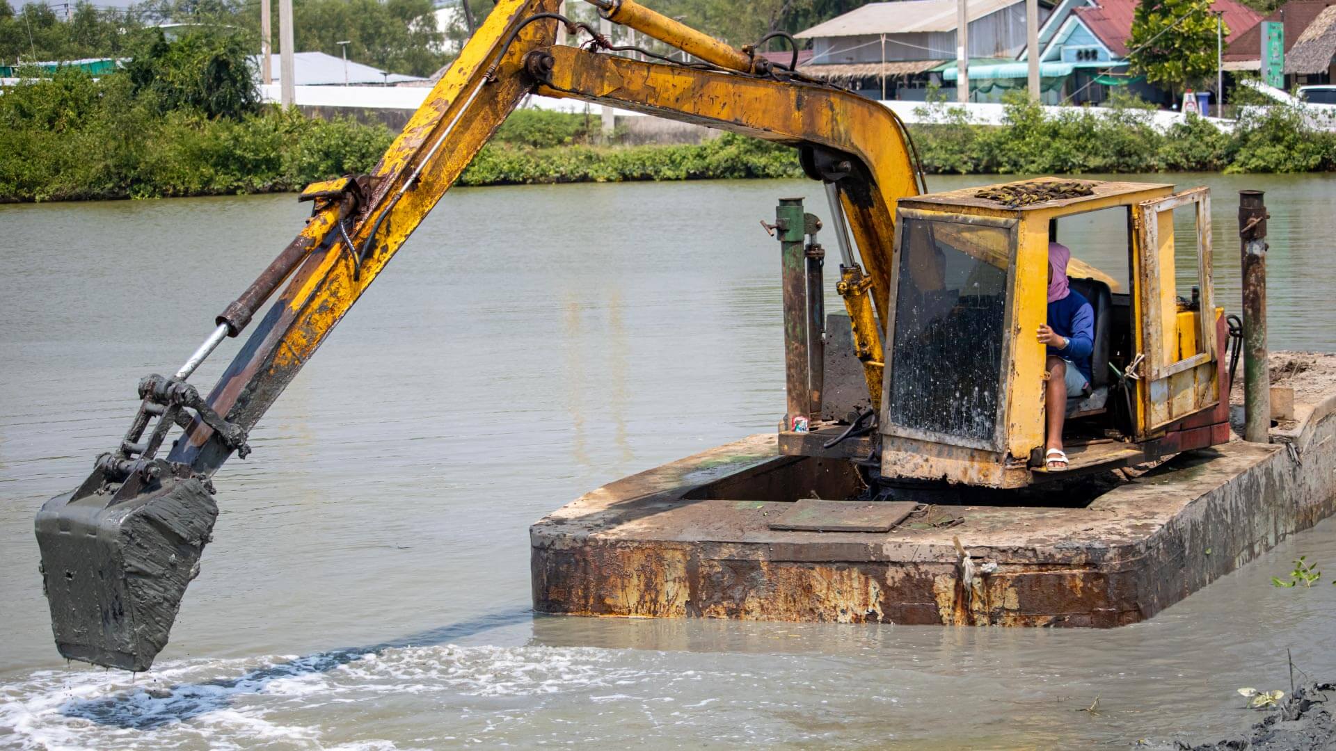 Lake Dredging Equipment for Efficient Sediment Removal