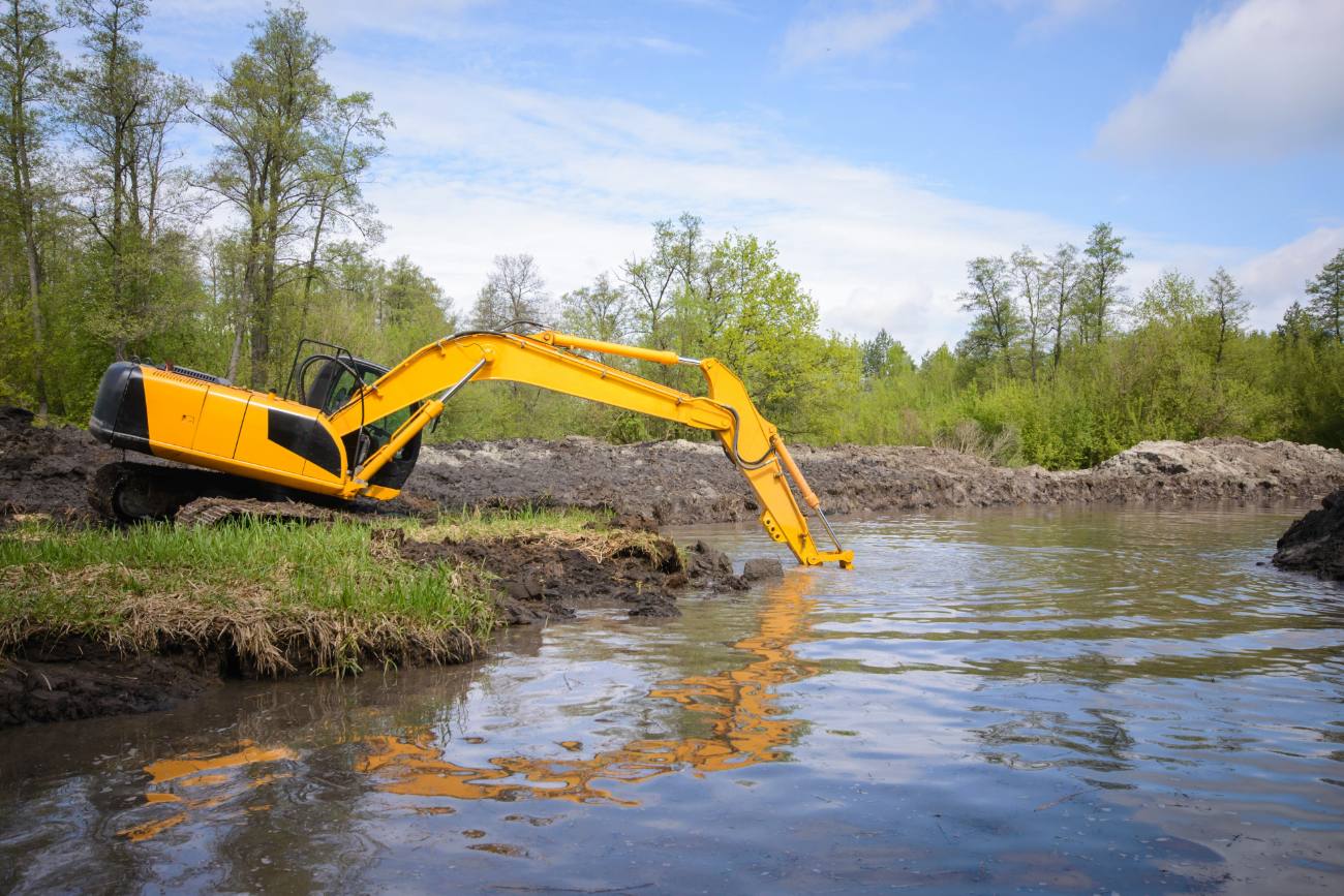 Pond Dredging Equipment for Effective Sediment Management