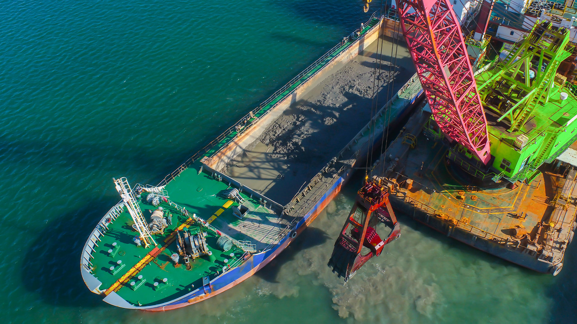 Modern Dredging Equipment & Coastal Resilience Philippines